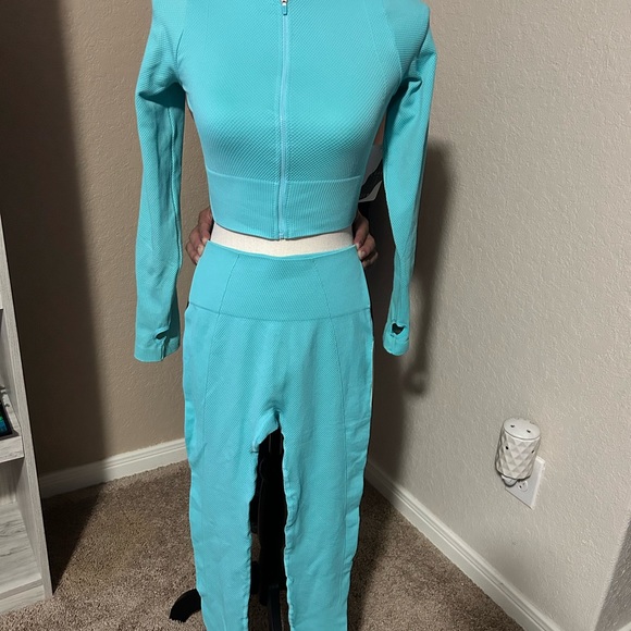 Tops | Activewear Set In Tiffany Blue Cropped Top And Leggings Shown ...